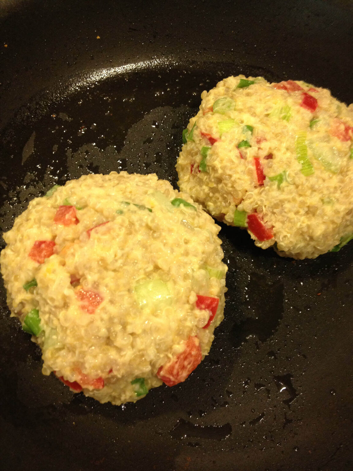 Quinoa Cakes With Hummus Recipe - The Lemon Bowl®