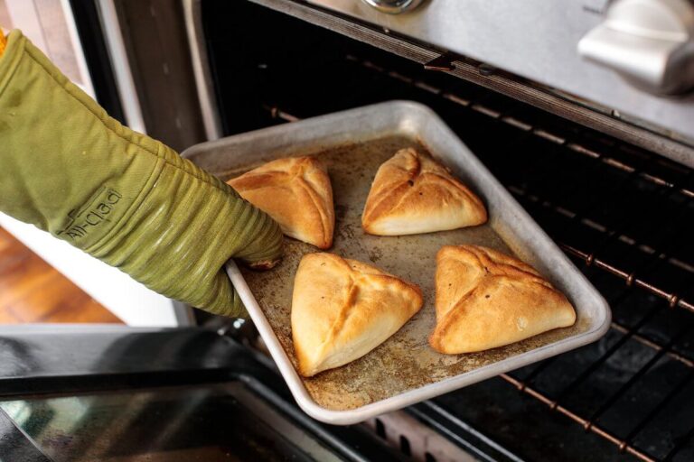 Lebanese Meat Pies (Sfeehas) - The Lemon Bowl®