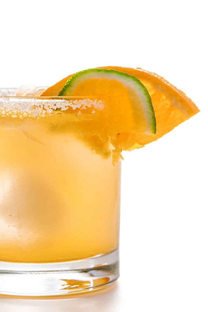 Skinny Orange Margarita Cocktail Recipe - The Lemon Bowl®