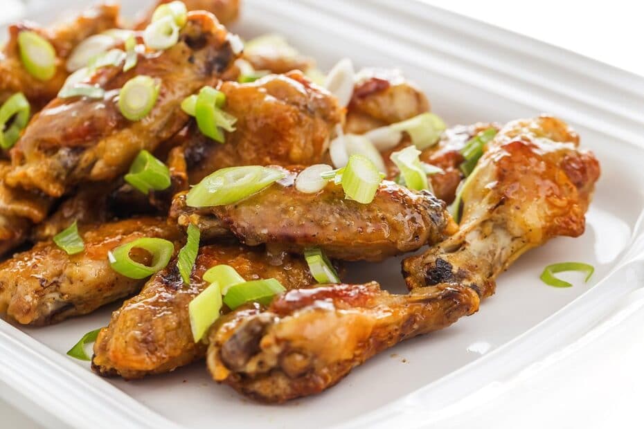 Honey Garlic Baked Chicken Wings - The Lemon Bowl®