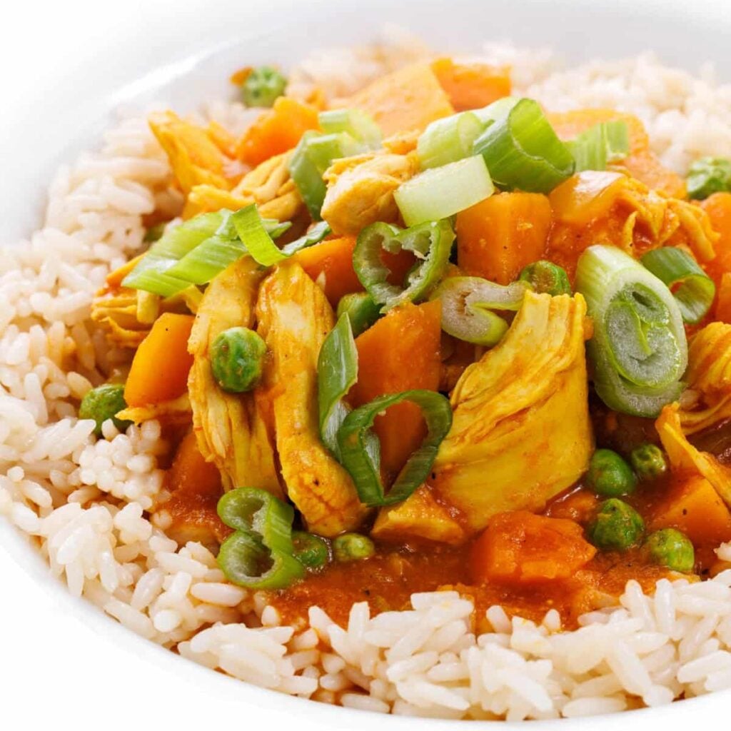 20 Healthy Chicken and Sweet Potato Recipes - The Lemon Bowl