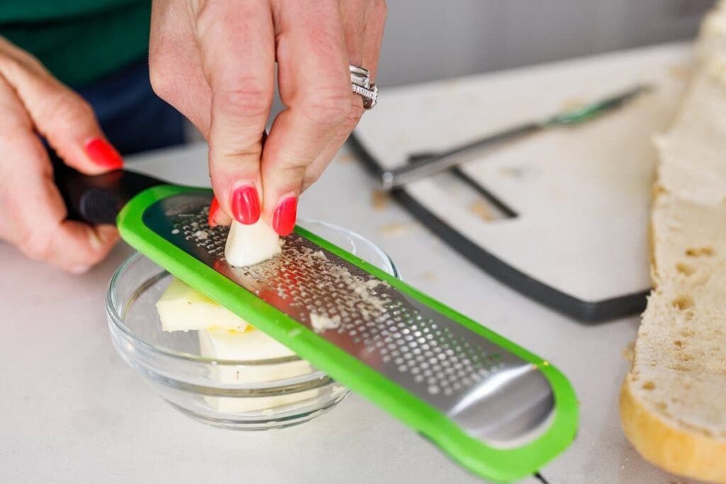 Grilled Garlic Bread Bruschetta - The Lemon Bowl