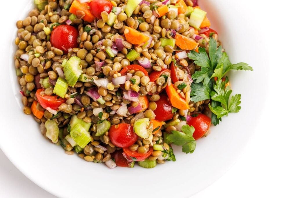 Lentil Salad with Red Wine Vinaigrette - The Lemon Bowl
