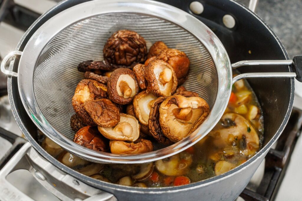 Mushroom Barley Soup - The Lemon Bowl
