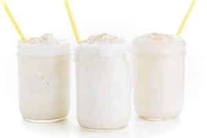 Banana Licuado {Mexican Smoothie} - The Lemon Bowl®