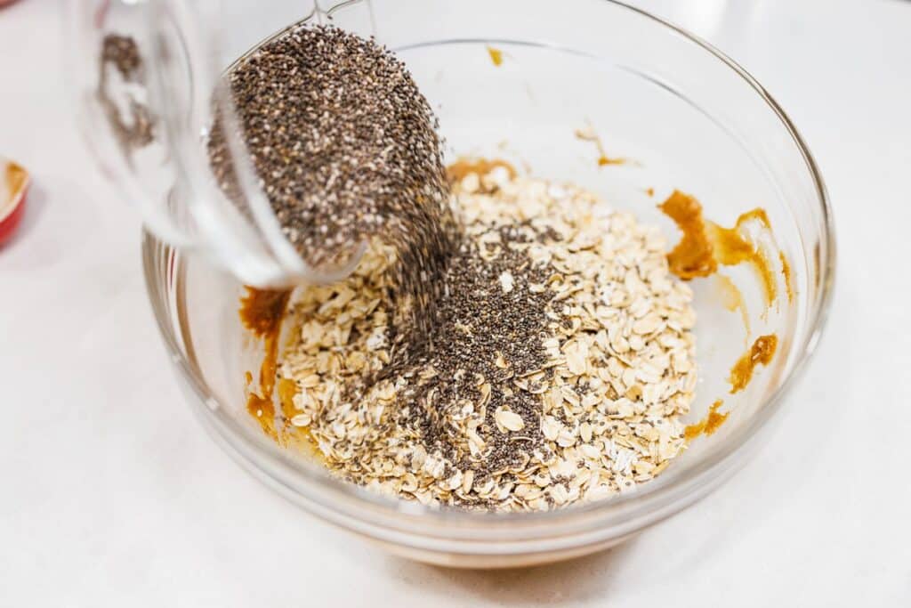 No Bake Chocolate Chia Energy Bites - The Lemon Bowl®
