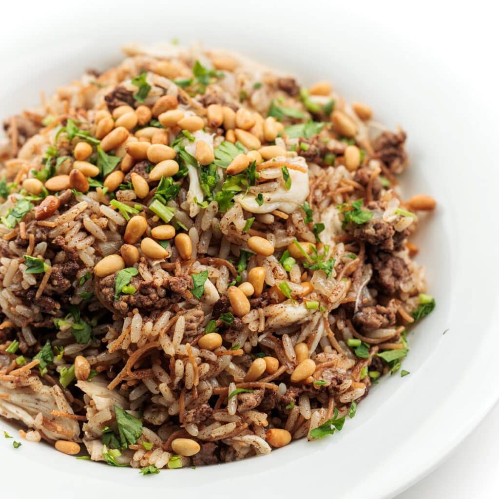 Lebanese Hushwee Rice with Chicken - The Lemon Bowl®