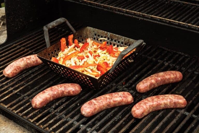 Grilled Bratwurst with Peppers and Onions - The Lemon Bowl